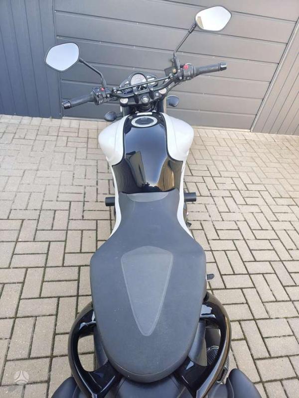 White Suzuki SFV 2014 in Kaunas, with an engine capacity of 0.65 L and mileage of 25 thousand km for 2999 €, photo 4 on AUTOMOTO.COM.LV