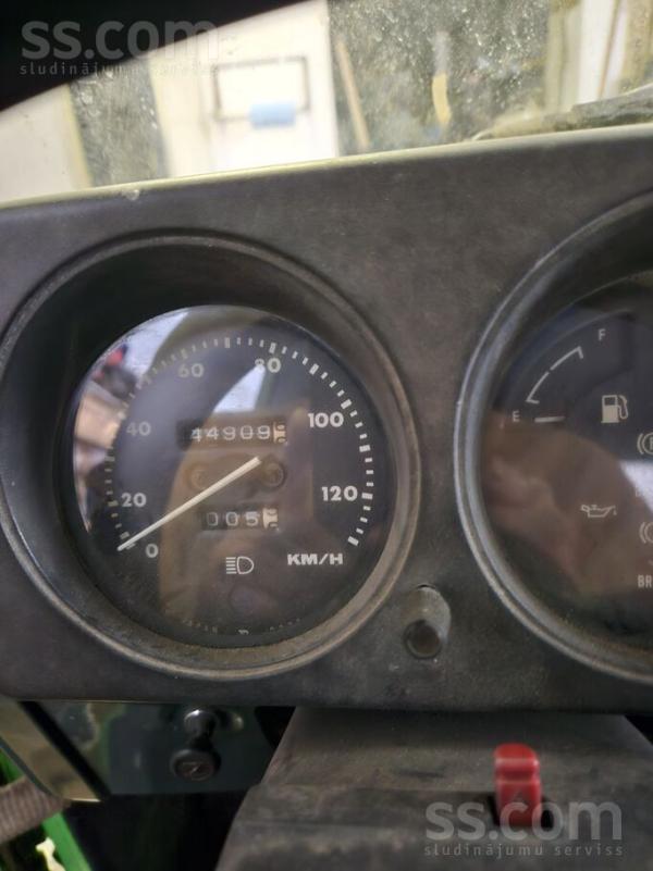 Zaļš Suzuki SJ 410 1984 Jelgava, ar dzinēja tilpumu 1.00 L un nobraukumu 45 tūkst. km par 2500 €, foto 9 vietnē AUTOMOTO.COM.LV