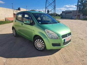 Zaļš Suzuki Splash 2008 Kauņa, ar dzinēja tilpumu 1.00 L un nobraukumu 260 tūkst. km par 1800 €, foto  vietnē AUTOMOTO.COM.LV