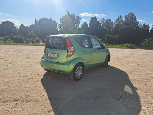 Green Suzuki Splash 2008 in Kaunas, with an engine capacity of 1.00 L and mileage of 260 thousand km for 1800 €, photo 3 on AUTOMOTO.COM.LV