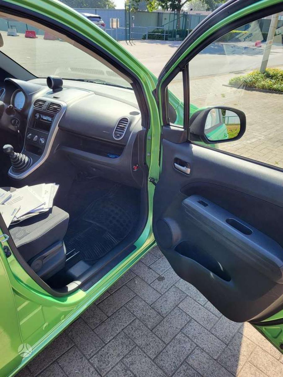 Green Suzuki Splash 2008 in Kaunas, with an engine capacity of 1.00 L and mileage of 260 thousand km for 1800 €, photo 12 on AUTOMOTO.COM.LV
