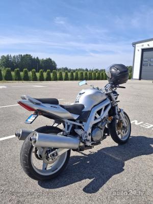 Сузуки SV 1000 2004 в Пярну, объемом двигателя 1.00 л и пробегом 40 тыс. км за 3100 €, фото  на AUTOMOTO.COM.LV