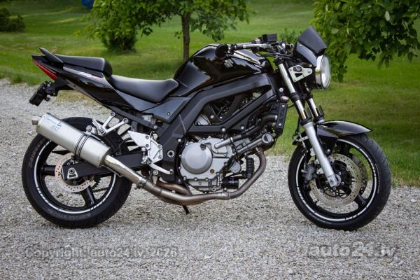 Suzuki SV 650 2007 Tallina vietnē Melns Suzuki SV 650 2007 Tallina, ar dzinēja tilpumu 0.65 L un nobraukumu 52 tūkst. km par 3400 €, foto 4 vietnē AUTOMOTO.COM.LV