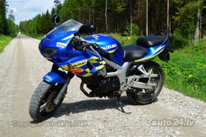 Синий Сузуки SV 650 2000 в Пярну, объемом двигателя 0.65 л и пробегом 46 тыс. км за 2400 €, фото 5 на AUTOMOTO.COM.LV