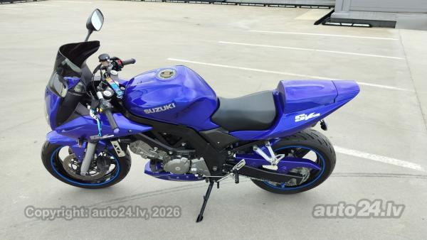 Blue Suzuki SV 650 2005 in Tallinn, with an engine capacity of 0.65 L and mileage of 40 thousand km for 3350 €, photo 3 on AUTOMOTO.COM.LV