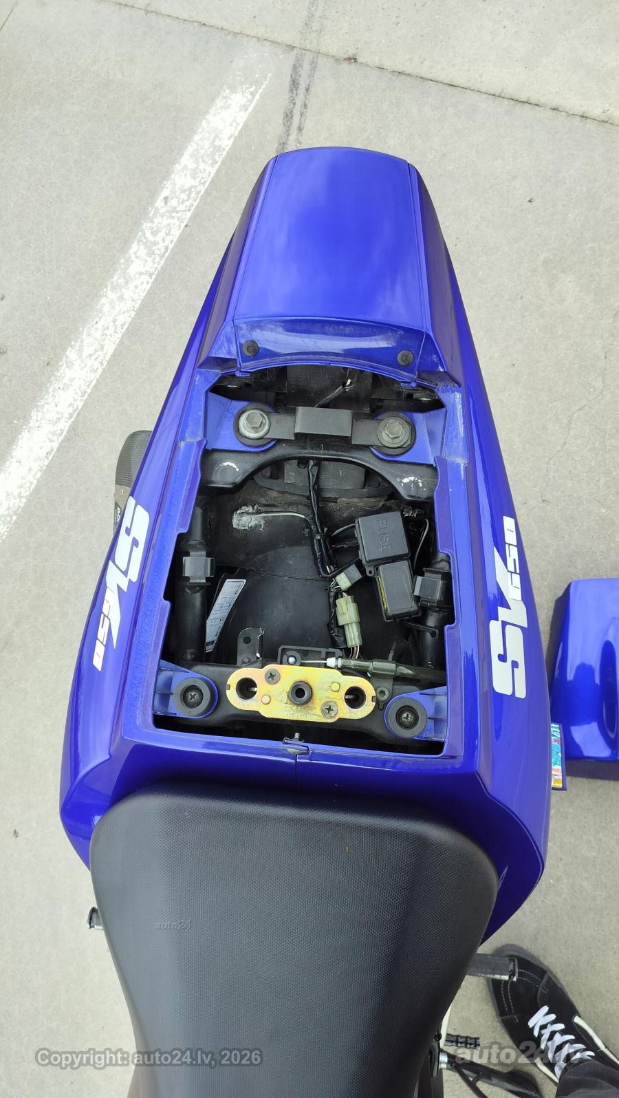 Синий Сузуки SV 650 2005 в Таллин, объемом двигателя 0.65 л и пробегом 40 тыс. км за 3350 €, фото 8 на AUTOMOTO.COM.LV