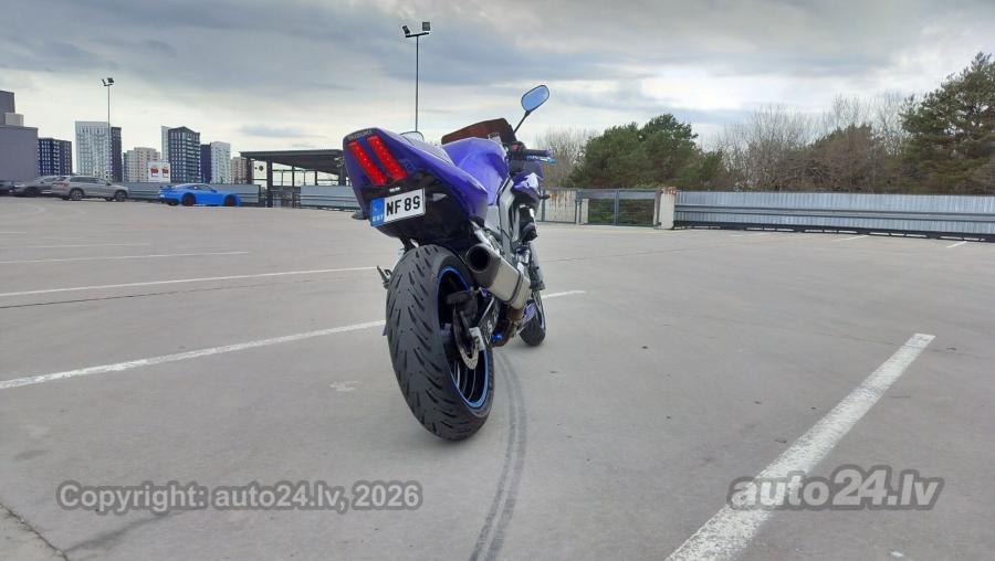 Синий Сузуки SV 650 2005 в Таллин, объемом двигателя 0.65 л и пробегом 40 тыс. км за 3350 €, фото 9 на AUTOMOTO.COM.LV