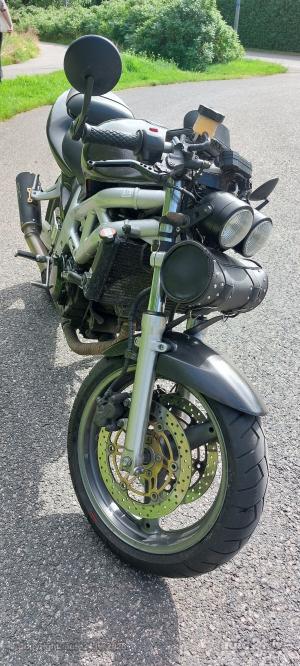 Suzuki SV 650 1999 in Tallinn, with an engine capacity of 0.65 L and mileage of 78 thousand km for 1800 €, photo 6 on AUTOMOTO.COM.LV