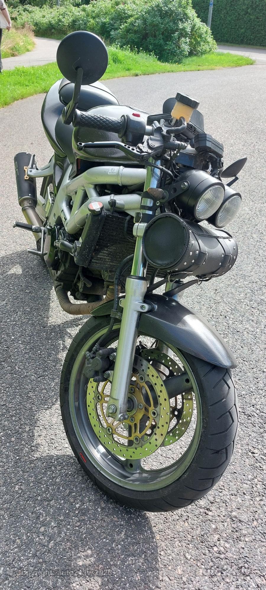 Suzuki SV 650 1999 in Tallinn, with an engine capacity of 0.65 L and mileage of 78 thousand km for 1800 €, photo 6 on AUTOMOTO.COM.LV