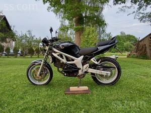 Suzuki SV 650 1999 Valmiera, ar dzinēja tilpumu 0.65 L un nobraukumu 0 tūkst. km par 2300 €, foto  vietnē AUTOMOTO.COM.LV