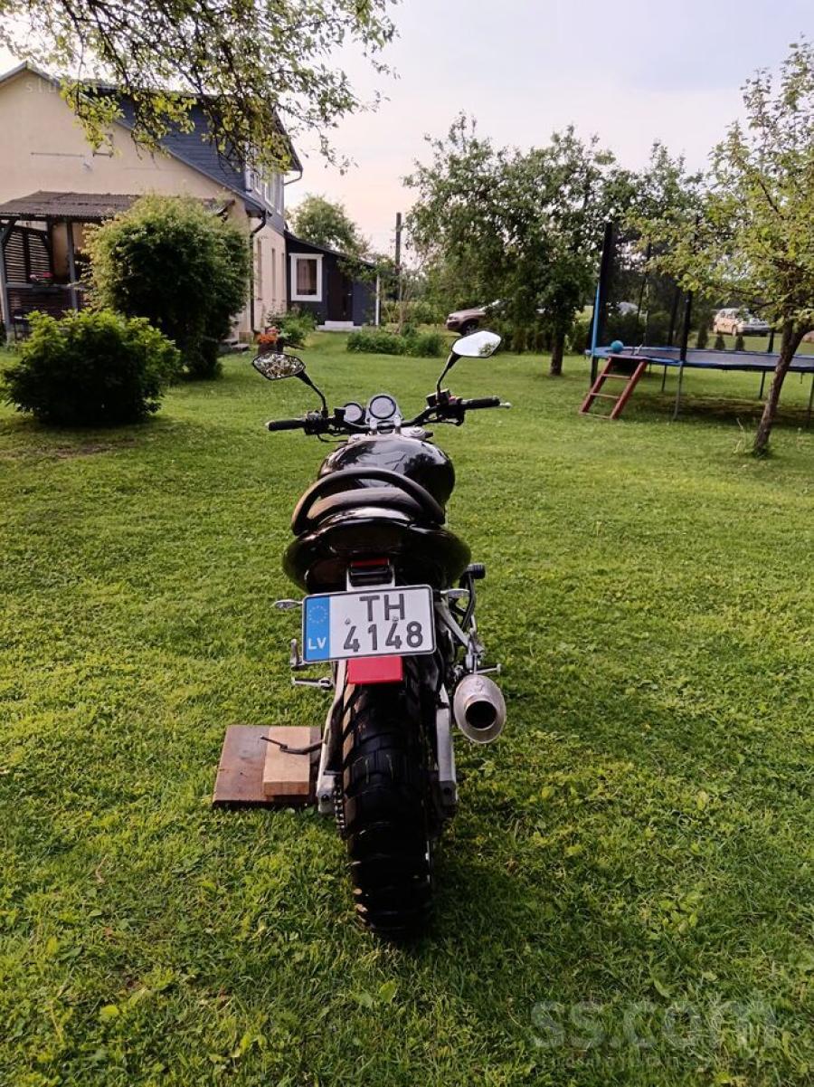 Suzuki SV 650 1999 Valmiera, ar dzinēja tilpumu 0.65 L un nobraukumu 0 tūkst. km par 2300 €, foto 5 vietnē AUTOMOTO.COM.LV