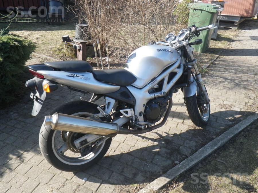 Сузуки SV 650 2001 в Цесис, объемом двигателя 0.65 л и пробегом 0 тыс. км за 1200 €, фото 3 на AUTOMOTO.COM.LV