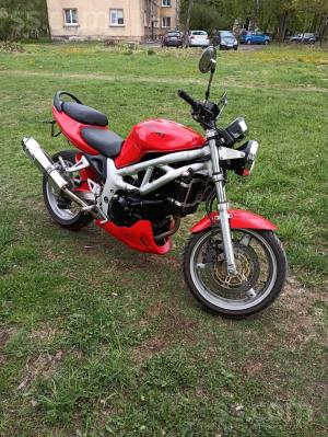 Suzuki SV 650 2001 Rīga, ar dzinēja tilpumu 0.65 L un nobraukumu 0 tūkst. km par 1650 €, foto 3 vietnē AUTOMOTO.COM.LV