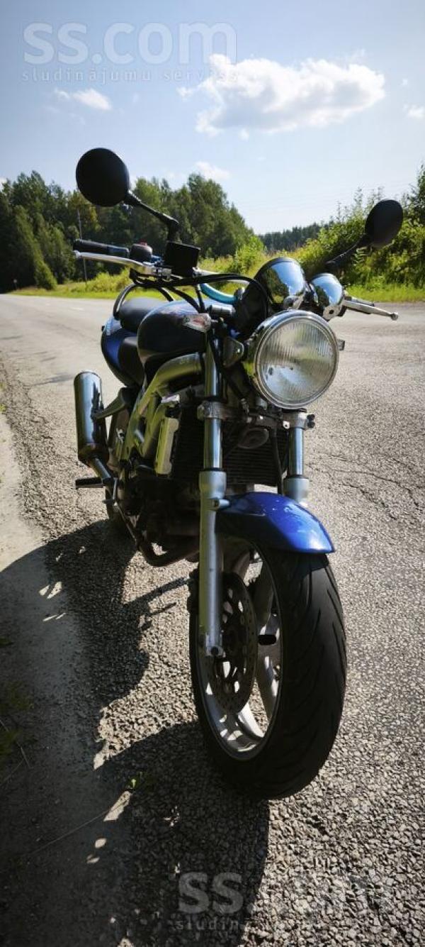 Suzuki SV 650 2001 in Liepaja, with an engine capacity of 0.65 L and mileage of 0 thousand km for 1900 €, photo 2 on AUTOMOTO.COM.LV