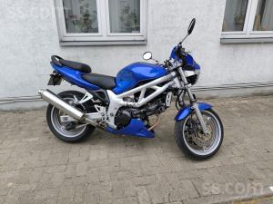 Suzuki SV 650 2002 Rīga, ar dzinēja tilpumu 0.65 L un nobraukumu 0 tūkst. km par 400 €, foto 2 vietnē AUTOMOTO.COM.LV