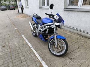 Suzuki SV 650 2002 Rīga, ar dzinēja tilpumu 0.65 L un nobraukumu 0 tūkst. km par 400 €, foto 8 vietnē AUTOMOTO.COM.LV