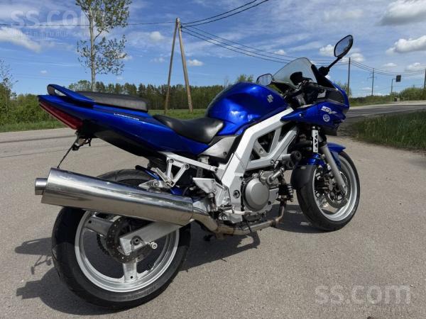 Suzuki SV 650 2004 in Riga, with an engine capacity of 0.65 L and mileage of 0 thousand km for 2000 €, photo 2 on AUTOMOTO.COM.LV