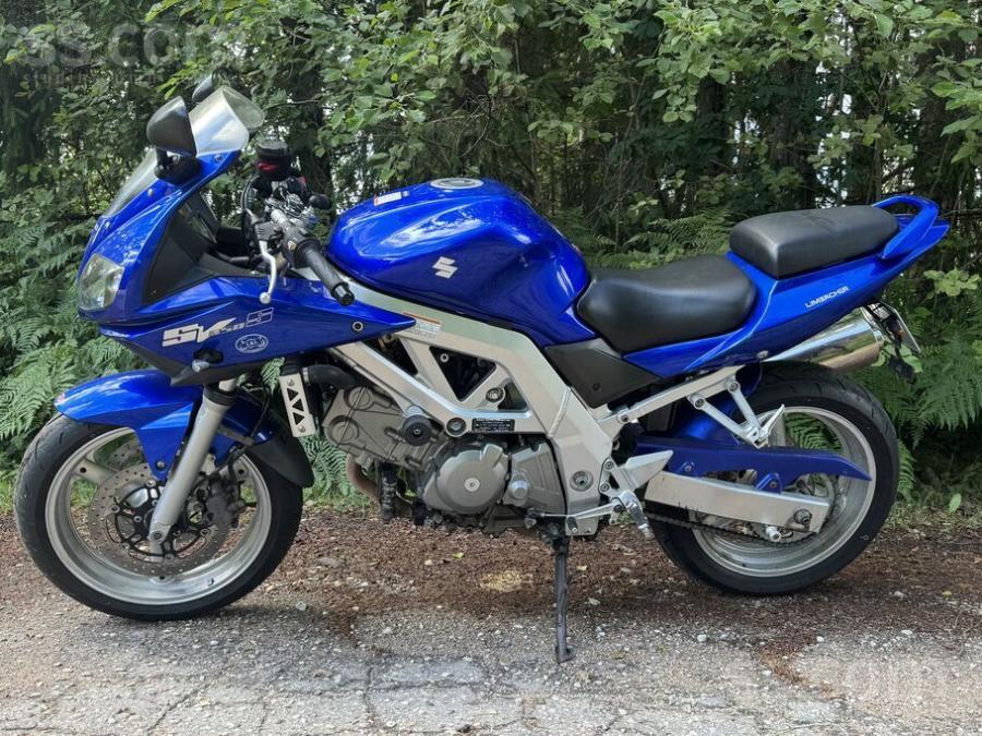 Suzuki SV 650 2004 in Riga, with an engine capacity of 0.65 L and mileage of 0 thousand km for 1650 €, photo 1 on AUTOMOTO.COM.LV