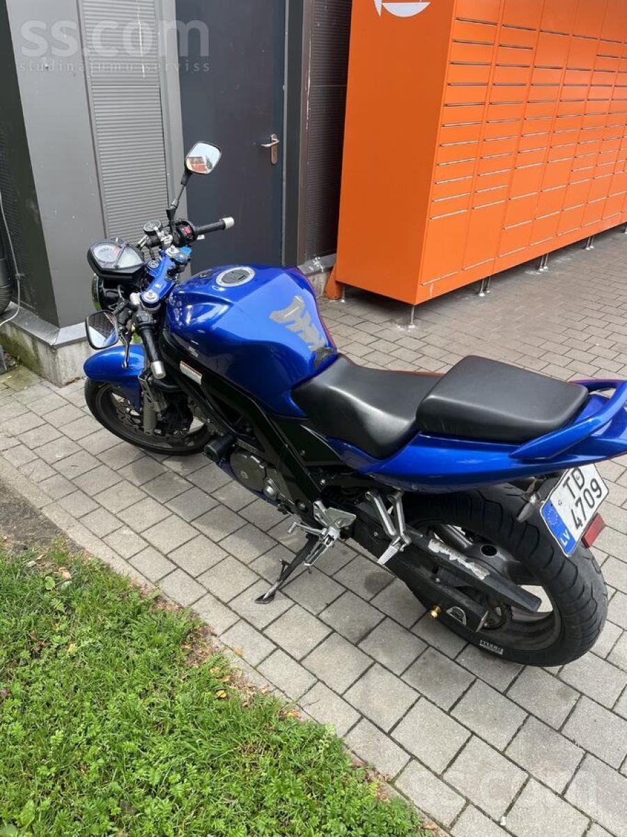 Suzuki SV 650 2006 Rīga, ar dzinēja tilpumu 0.65 L un nobraukumu 0 tūkst. km par 1600 €, foto 4 vietnē AUTOMOTO.COM.LV