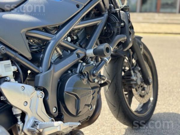 Suzuki SV 650 2017 Jūrmala, ar dzinēja tilpumu 0.65 L un nobraukumu 0 tūkst. km par 3750 €, foto 7 vietnē AUTOMOTO.COM.LV
