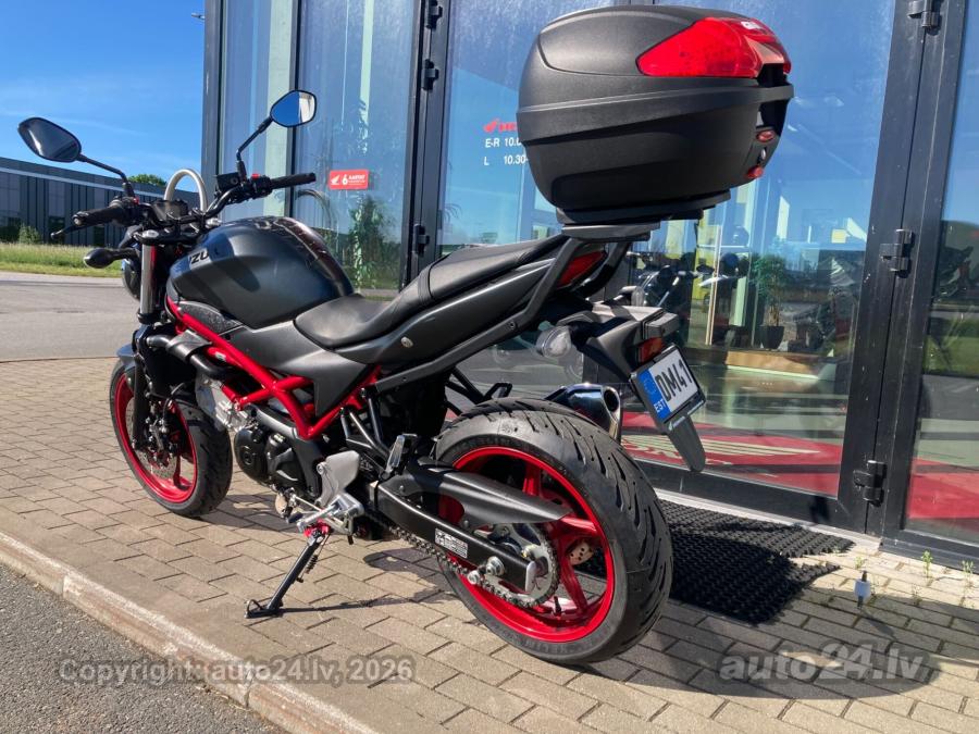 Suzuki SV 650 2021 in Tallinn, with an engine capacity of 0.65 L and mileage of 15 thousand km for 4790 €, photo 5 on AUTOMOTO.COM.LV