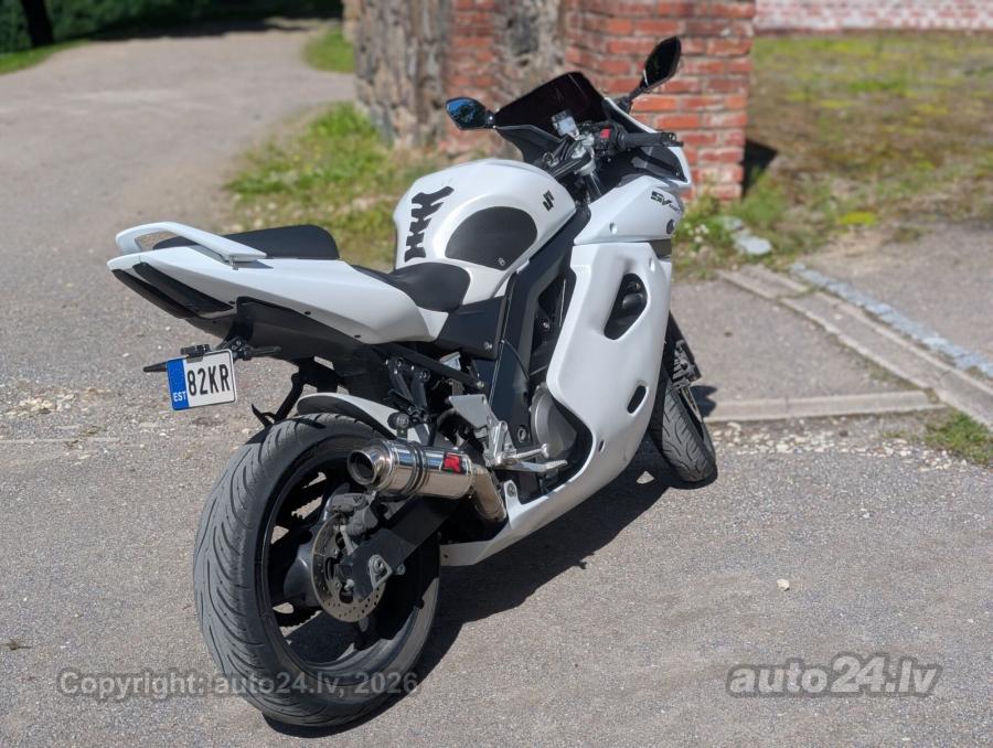 Белый Сузуки SV 650 2003 в Тарту, объемом двигателя 0.65 л и пробегом 42 тыс. км за 5000 €, фото 6 на AUTOMOTO.COM.LV