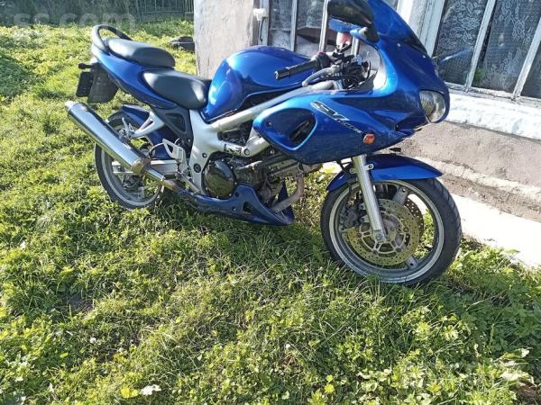Сузуки SV 650S 2001 в Рига, объемом двигателя 0.65 л и пробегом 0 тыс. км за 1800 €, фото 6 на AUTOMOTO.COM.LV