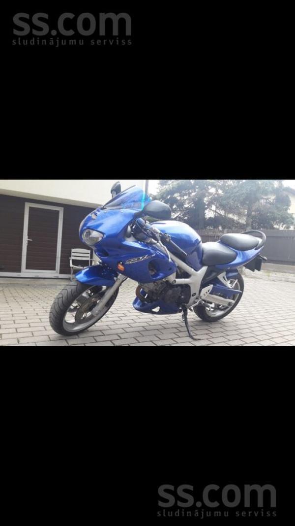 Сузуки SV 650S 2001 в Рига, объемом двигателя 0.65 л и пробегом 0 тыс. км за 1600 €, фото 2 на AUTOMOTO.COM.LV