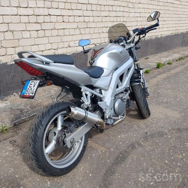 Сузуки SV 650S 2003 в Рига, объемом двигателя 0.65 л и пробегом 0 тыс. км за 3150 €, фото 4 на AUTOMOTO.COM.LV