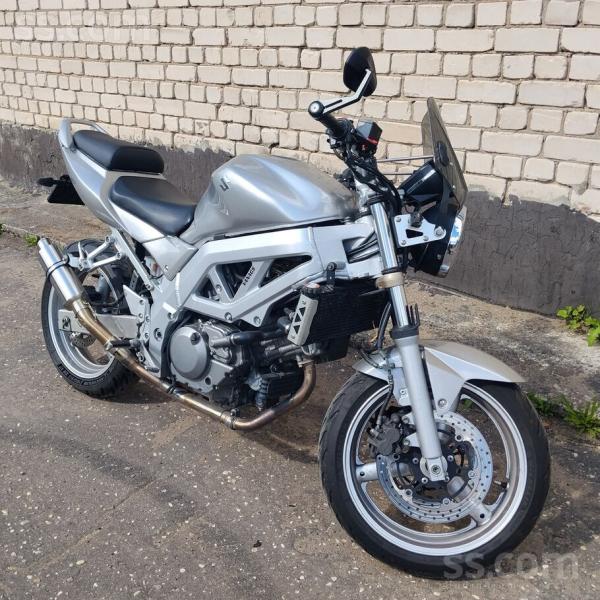 Сузуки SV 650S 2003 в Рига, объемом двигателя 0.65 л и пробегом 0 тыс. км за 3150 €, фото 5 на AUTOMOTO.COM.LV