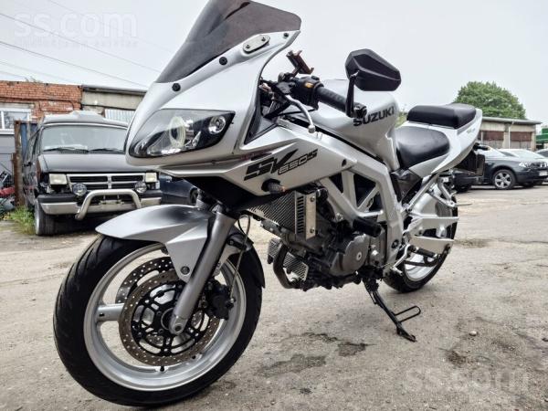 Suzuki SV 650S 2004 in Riga, with an engine capacity of 0.65 L and mileage of 0 thousand km for 1999 €, photo 2 on AUTOMOTO.COM.LV
