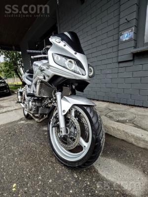Suzuki SV 650S 2004 in Riga, with an engine capacity of 0.65 L and mileage of 0 thousand km for 1999 €, photo 5 on AUTOMOTO.COM.LV