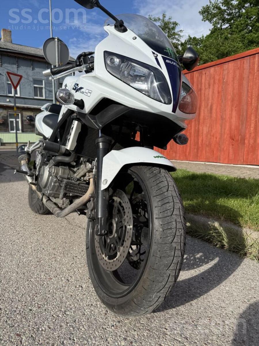 Сузуки SV 650S 2012 в Лиепая, объемом двигателя 0.65 л и пробегом 0 тыс. км за 2800 €, фото 5 на AUTOMOTO.COM.LV