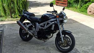 Black Suzuki SV 2000 in Alytus, with an engine capacity of 0.65 L and mileage of 55 thousand km for 1050 €, photo 3 on AUTOMOTO.COM.LV