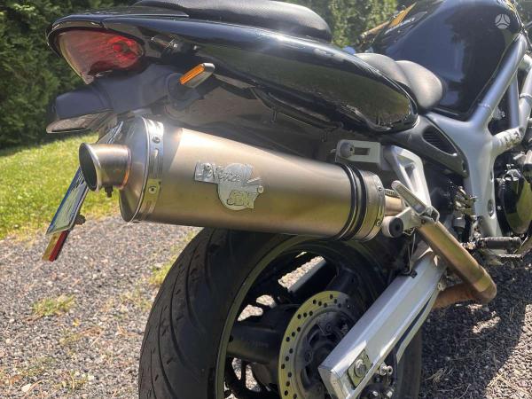 Melns Suzuki SV 2000 Birštonas, ar dzinēja tilpumu 0.65 L un nobraukumu 39 tūkst. km par 1000 €, foto 7 vietnē AUTOMOTO.COM.LV