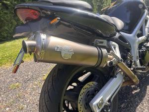 Melns Suzuki SV 2000 Birštonas, ar dzinēja tilpumu 0.65 L un nobraukumu 39 tūkst. km par 1000 €, foto 7 vietnē AUTOMOTO.COM.LV