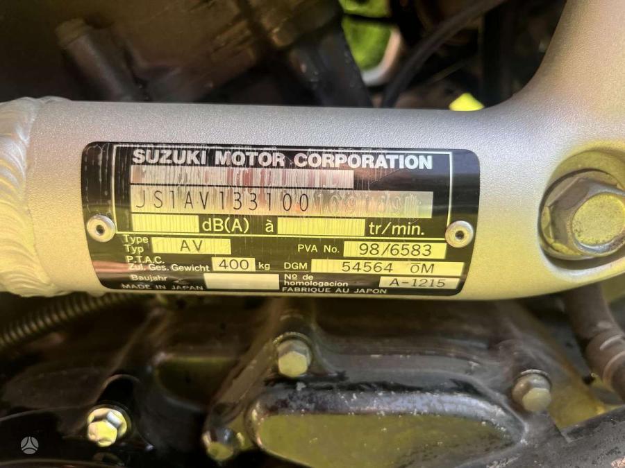 Melns Suzuki SV 2000 Birštonas, ar dzinēja tilpumu 0.65 L un nobraukumu 39 tūkst. km par 1000 €, foto 9 vietnē AUTOMOTO.COM.LV