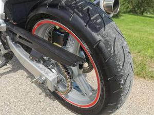 Melns Suzuki SV 2005 Jurbarkas, ar dzinēja tilpumu 0.65 L un nobraukumu 42 tūkst. km par 2100 €, foto 7 vietnē AUTOMOTO.COM.LV