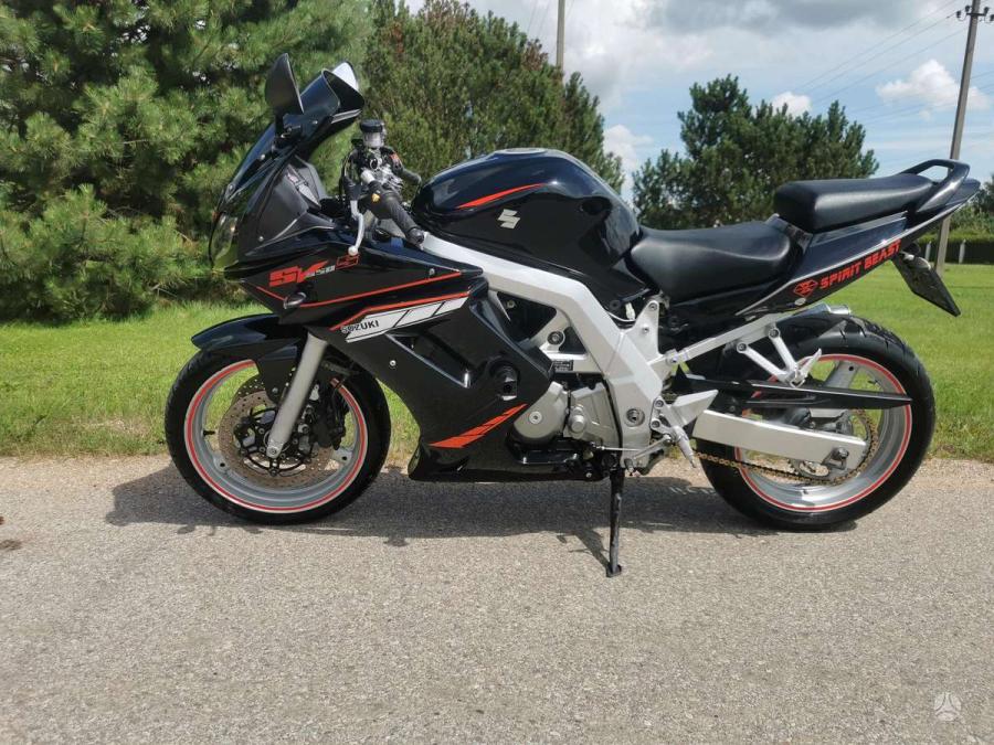Melns Suzuki SV 2005 Jurbarkas, ar dzinēja tilpumu 0.65 L un nobraukumu 42 tūkst. km par 2100 €, foto 11 vietnē AUTOMOTO.COM.LV