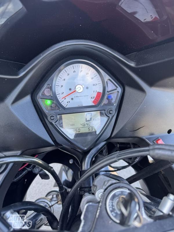 Black Suzuki SV 2007 in Mazeikiai, with an engine capacity of 0.65 L and mileage of 46 thousand km for 2250 €, photo 6 on AUTOMOTO.COM.LV