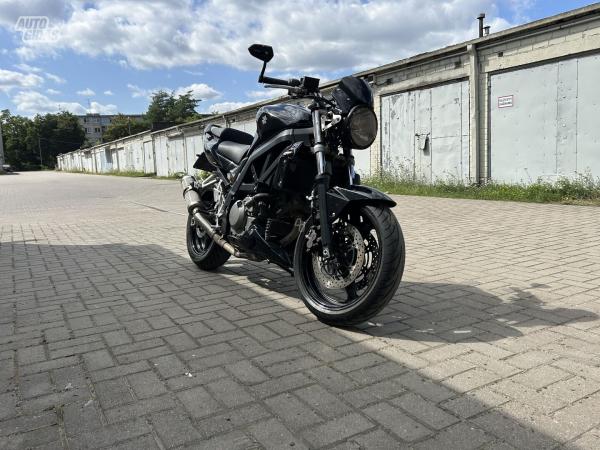 Black Suzuki SV 2008 in Kaunas, with an engine capacity of 0.65 L and mileage of 44 thousand km for 2500 €, photo 2 on AUTOMOTO.COM.LV