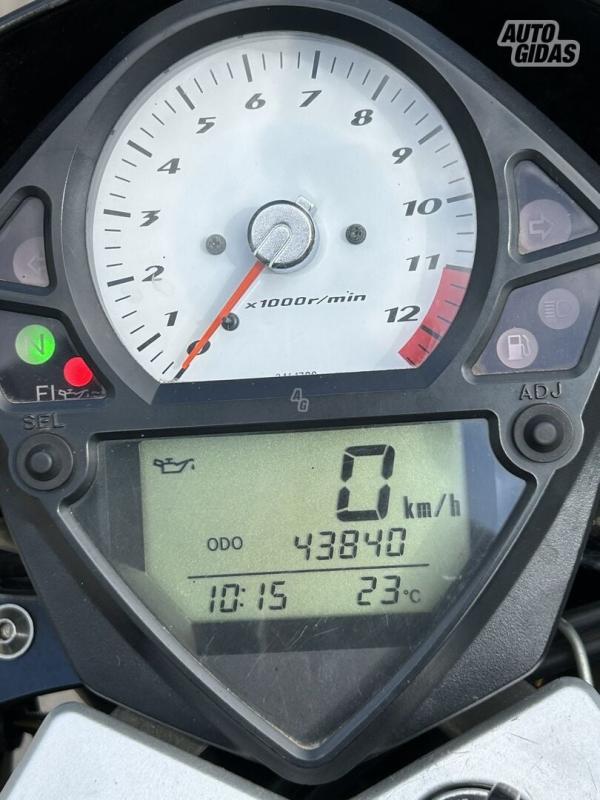 Black Suzuki SV 2008 in Kaunas, with an engine capacity of 0.65 L and mileage of 44 thousand km for 2500 €, photo 8 on AUTOMOTO.COM.LV