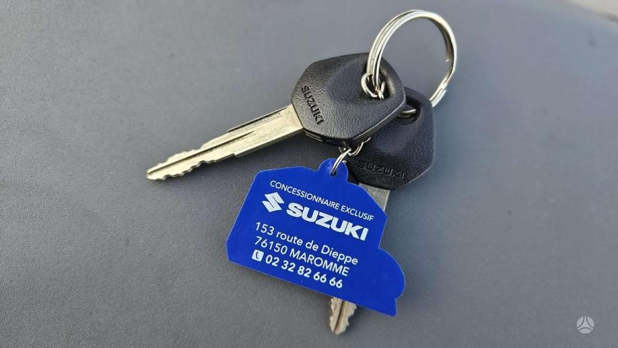 Черный Сузуки SV 2019 в Алитус, объемом двигателя 0.65 л и пробегом 26 тыс. км за 4100 €, фото 17 на AUTOMOTO.COM.LV