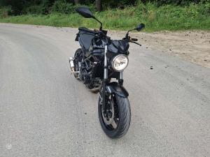 Melns Suzuki SV 2021 Viļņa, ar dzinēja tilpumu 0.65 L un nobraukumu 34 tūkst. km par 4100 €, foto 4 vietnē AUTOMOTO.COM.LV