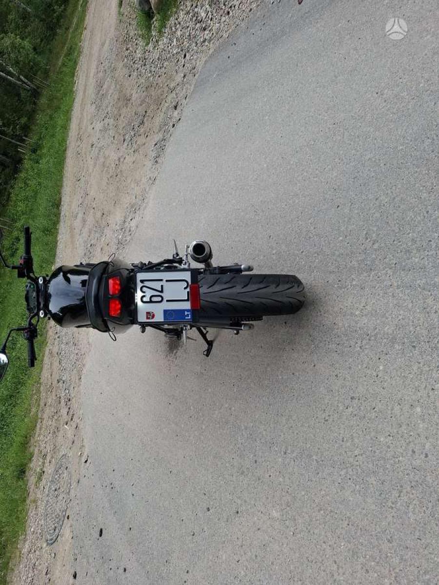Melns Suzuki SV 2021 Viļņa, ar dzinēja tilpumu 0.65 L un nobraukumu 34 tūkst. km par 4100 €, foto 5 vietnē AUTOMOTO.COM.LV