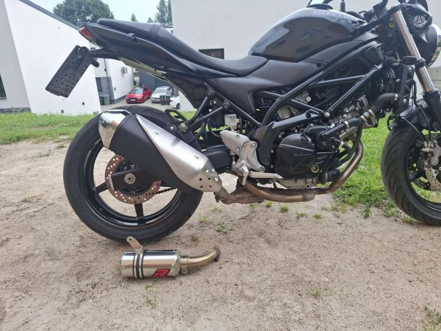 Melns Suzuki SV 2021 Viļņa, ar dzinēja tilpumu 0.65 L un nobraukumu 34 tūkst. km par 4100 €, foto 14 vietnē AUTOMOTO.COM.LV