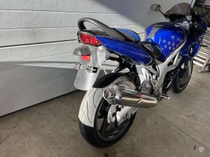 Zils Suzuki SV 2000 Širvintos, ar dzinēja tilpumu 0.65 L un nobraukumu 38 tūkst. km par 1100 €, foto 9 vietnē AUTOMOTO.COM.LV