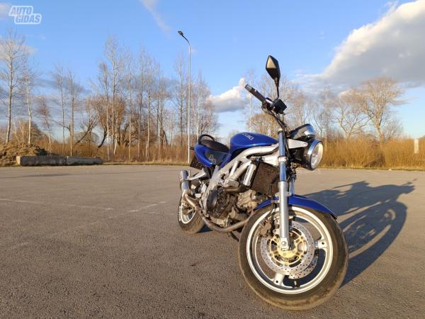 Zils Suzuki SV 2002 Šauļi, ar dzinēja tilpumu 0.65 L un nobraukumu 40 tūkst. km par 1700 €, foto 4 vietnē AUTOMOTO.COM.LV