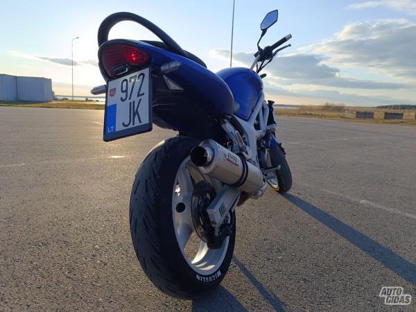 Zils Suzuki SV 2002 Šauļi, ar dzinēja tilpumu 0.65 L un nobraukumu 40 tūkst. km par 1700 €, foto 8 vietnē AUTOMOTO.COM.LV