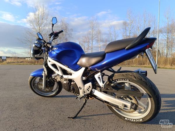 Zils Suzuki SV 2002 Šauļi, ar dzinēja tilpumu 0.65 L un nobraukumu 40 tūkst. km par 1700 €, foto 9 vietnē AUTOMOTO.COM.LV